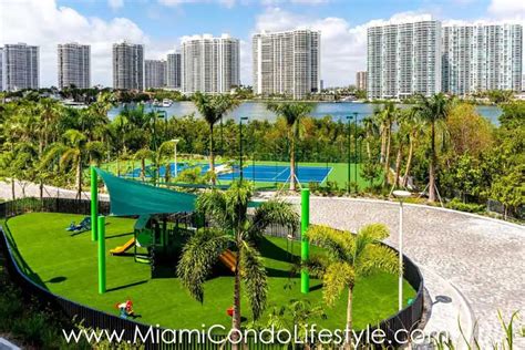 Prive Island Residences Condos For Sale 5000 And 5500 Island Estates