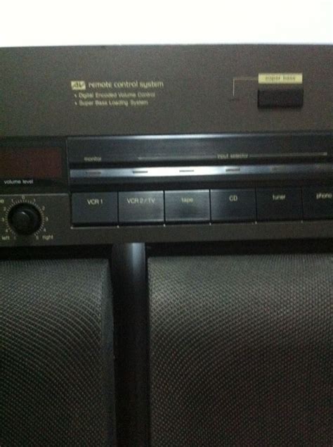 Technics Stereo Integrated Amplifier Model SU V98 Audio Soundbars Speakers Amplifiers On