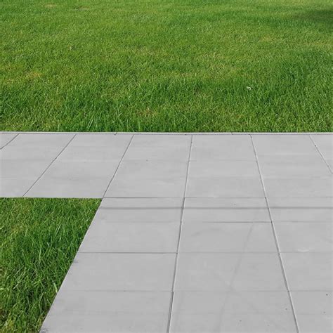 Diephaus Gehwegplatte Zementgrau 50 X 50 X 4 Cm Mit Fase Kaufen Bei Obi