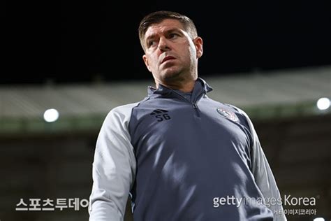 리버풀 레전드 제라드 18개월 만에 사우디 떠난다…알이티파크와 결별