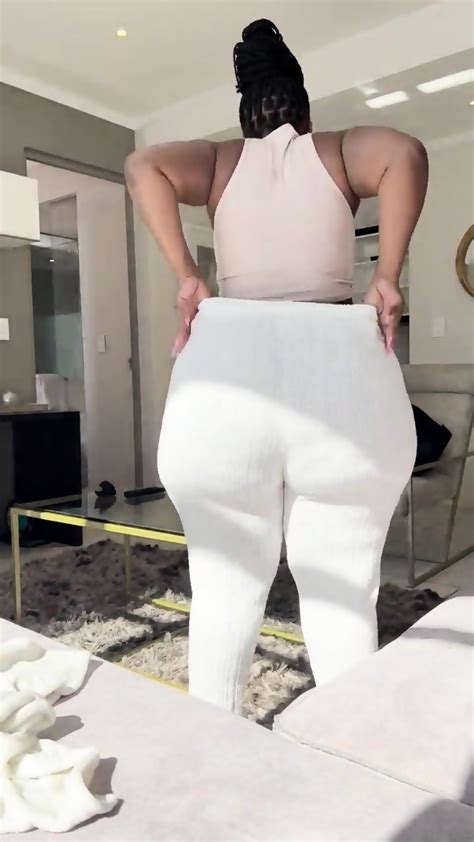 Bigbootyliso Open Butt