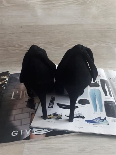 Шикарні туфлі — ціна 250 грн у каталозі Туфлі Купити жіночі речі за доступною ціною на Шафі