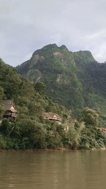 ຂີ່ເຮືອລ່ອງນ້ຳອູໜອງຂຽວເມືອງງອຍ ຫຼວງພະບາງ หนองเขียว หลวงพระบาง สปปลาว🇱🇦 Nongkiaw Luangphabang