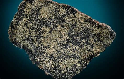 世界最大这块陨石开放展览了它来自于火星 百科TA说