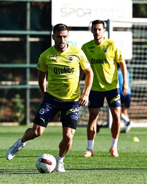 ドゥシャン・タディッチさんのインスタグラム写真 ドゥシャン・タディッチinstagram 「back To Work In Istanbul 🏋🏻‍♂️ ️」9月15日 1時34分