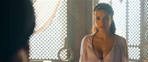 Nude Video Celebs Vanessa Guide Sexy Alad2 2018