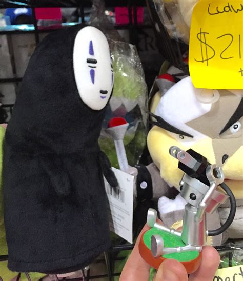 Random Time Fan Takes Chibi Robo Amiibo Around Nycc For An Adventure The Gonintendo