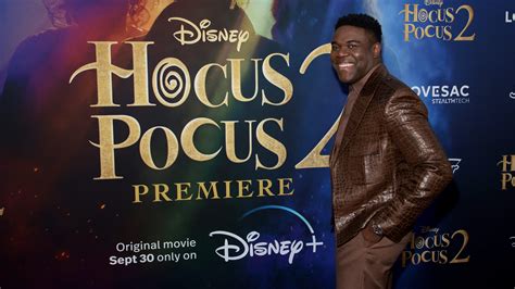 Sam Richardson Talks Hocus Pocus 2 Becoming A Halloween Costume