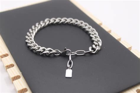 써지컬스틸 체인 팔찌 새상품 헬로마켓