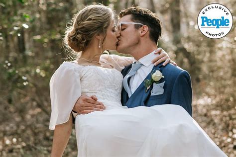 Welcome To Plathvilles Lydia Plath Marries Zac Wyse In Farm Wedding
