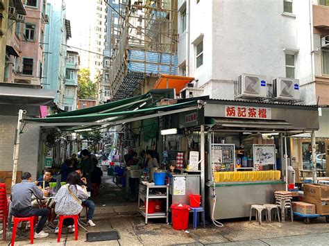 Must-try dai pai dongs and their essential dishes | Hong Kong Tourism Board