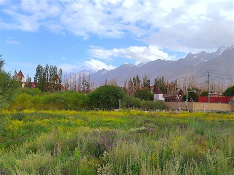 Yong Tan （谭勇） On Linkedin The Beautiful West China The Ancient Stone Castle In Tashkurghan Along…