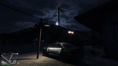 Anyone Else Like Playing When Its Dark Out The Visuals Are Amazing Especially When The Red