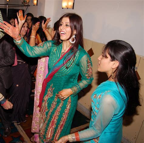 Desi Indian Masti Girls Beauty Tips And Style Tips