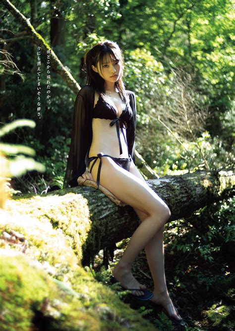 藤咲凪 最新グラビア水着画像 【13枚】 Gravia