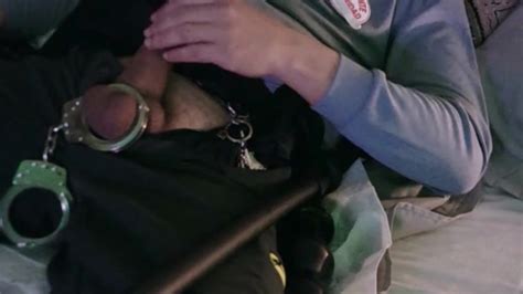 Grilletes Apretando Mis Huevos Vigilante De Seguridad Free Sex Video Redtube