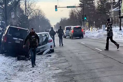 Jonathan Ross Identified As Ice Agent Linked To Minneapolis Shooting