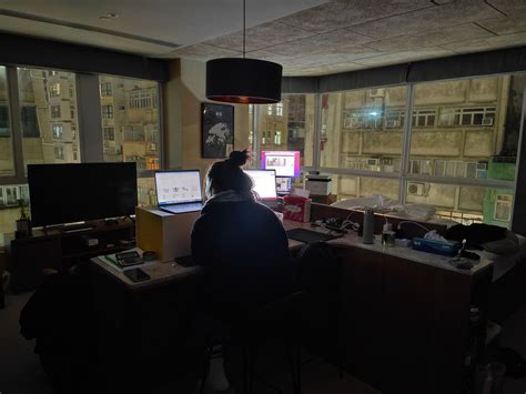 OPPO Find X5 Pro Review Amazing Flagship But We Want More Cameras