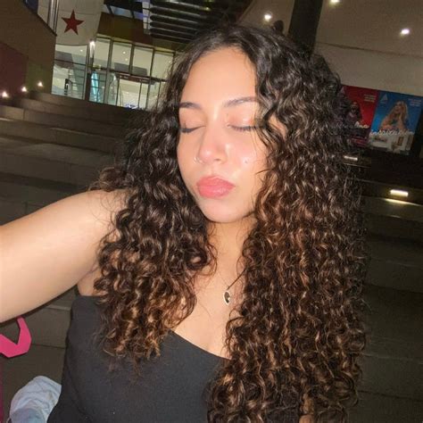 Ana Sofía Hidalgo Carrera Youtube