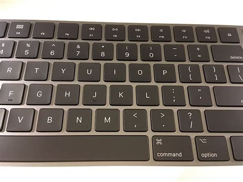 Magic Keyboard（テンキー付き）英語（us）スペースグレイ Mrmh2llaを買いました。簡単レビュー 和ぐ（なぐ）