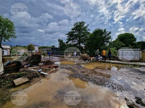 АПИ предприема спешни мерки за почистване на пътища в района на Царево Утро