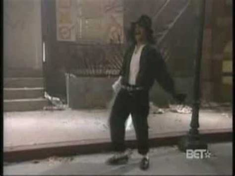 Am I Black Or White ♫ Aka Michael Jackson Michael Jackson Michael