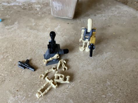 B1 Engineer It Comes With 1 Extra Battle Droid Rlegostarwars