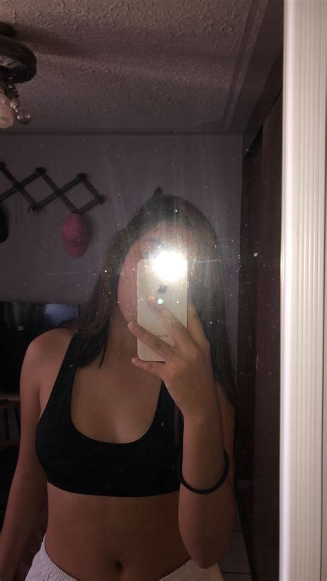 Mirror Girl Snaps Sports Bra Mirror Pic Girl Bra Mirror Mirror Selfie