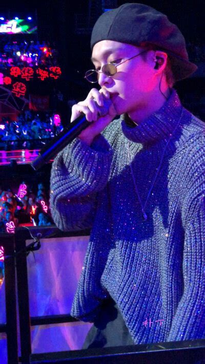 张艺兴演唱会 高清图片，堆糖，美图壁纸兴趣社区