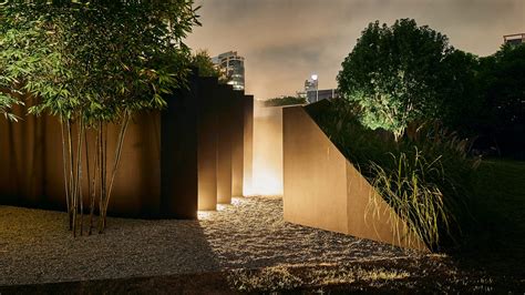 Muir And Openwork Create Mist Filled Chasm At National Gallery Of