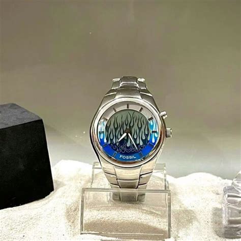 Fossil Часы наручные купить с доставкой по выгодным ценам в интернет магазине Ozon 1700911377