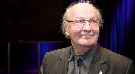 Piotr Buszewski Na Scenie Czuję Się Nagi Dwójka