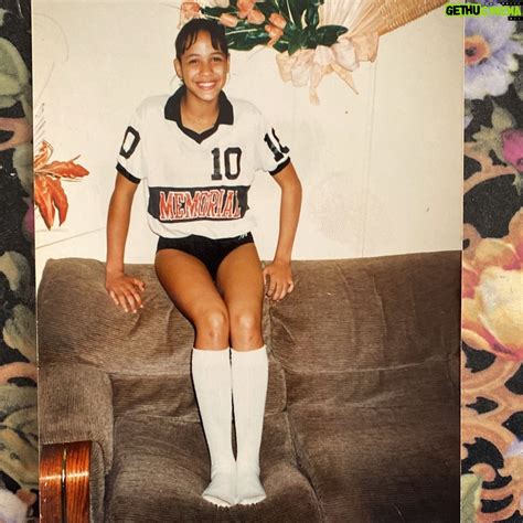 Dania Ramírez Instagram Tbt To My Volleyball Days At Memorialhighschool Wny Tigers