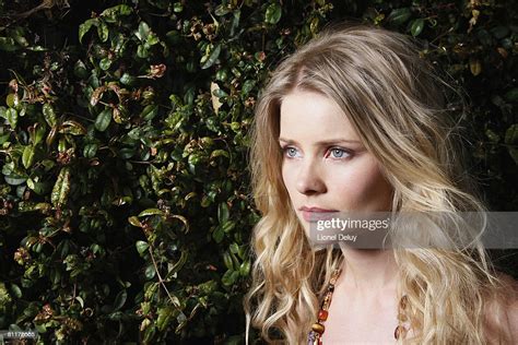 Actress Anita Briem Poses At A Portrait Session In Venice California