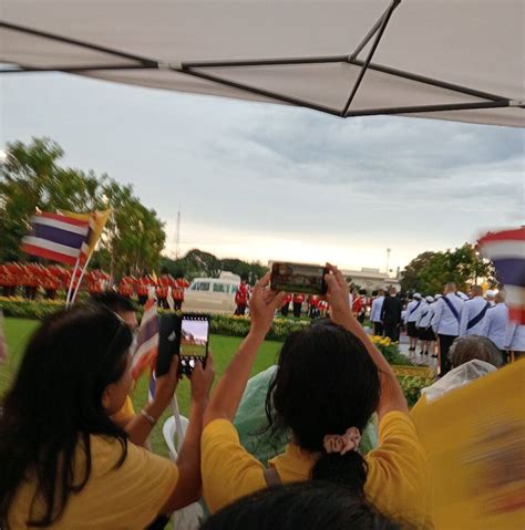 ธวัชชัย อนุคำ ข อ พ ร ะ อ ง ค์ ท ร ง พ ร ะ เ จ ริ ญ ยิ่ Facebook