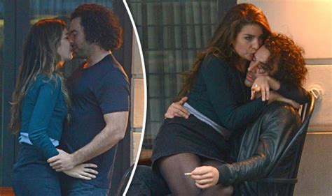 Poldark Hunk Aidan Turner Pictured With Mystery Brunette In Mayfair Celebrity News Showbiz