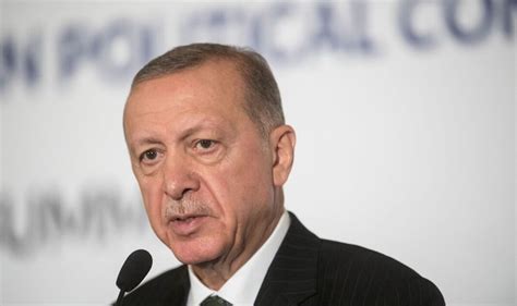 Turkey Squares Up To Greece Warning Its Missiles Could Reach Capital As