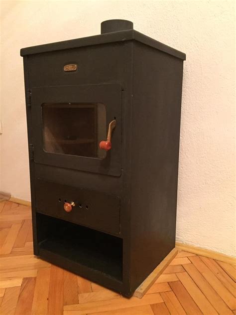 Се продава ПЕЧКА НА ДРВА Битола