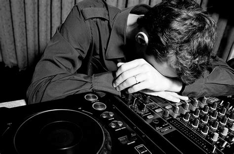 Sleep Hacking Tips For DJs Mixcity Mixcity