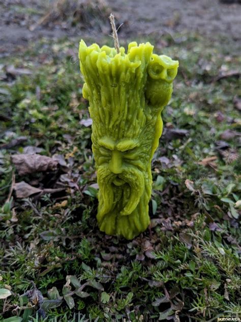 Купити Дух лісу з совою Свічка з бджолиного во Skrynya Ua