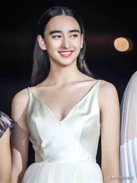 《叶问4》中饰演万若男的这个女孩，不知道大家是否喜欢？ 搜狐大视野 搜狐新闻