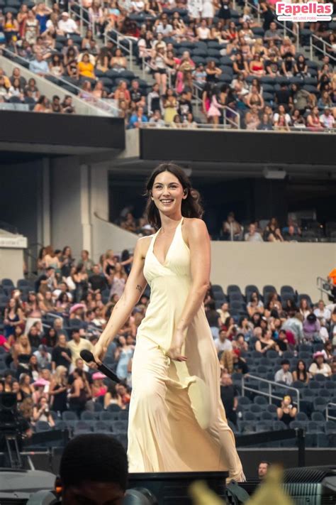 Gracie Abrams Aka Gracieabrams Nude Leaks Fapellas