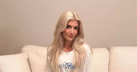 Sami Sheen Strips Naked For Intimate Bed Snap After Admitting Shes A Sex Worker Daily Star