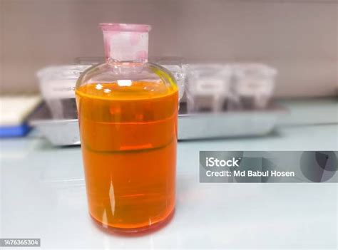 Pewarnaan Hematoksilin Dan Eosin Solusi Pewarnaan Eosin Yang Berfungsi Foto Stok Unduh Gambar