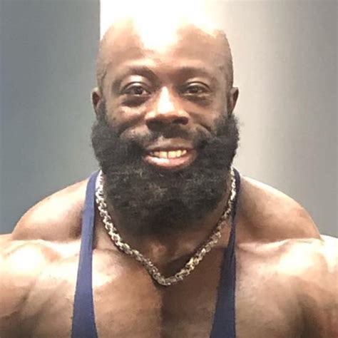 Lukmon Ajibulu ズナラボ