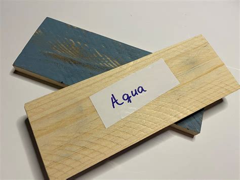 Premium Aqua Sample - Funky Timber
