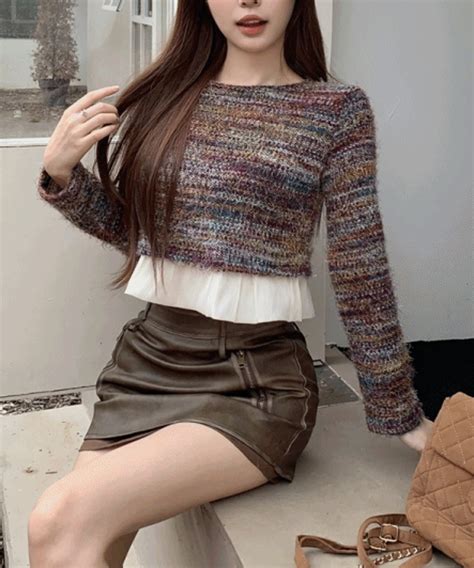 러블리 라운드넥 프릴 크롭 보카시니트 앙고라 크릴레이어드 긴팔 크롭니트 캠퍼스룩 데이트 여친룩 캐주얼코디 러블리 니트 러플 레이어드 긴팔니트 그라데이션 앙고라 크롭니트