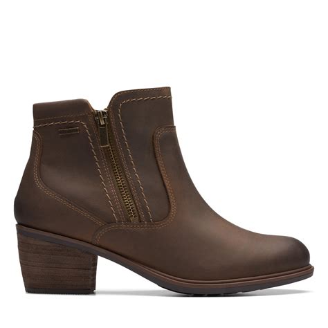 Clarks Neva Zip Waterproof 26175202 Womens Brown Ankle And Booties Boots