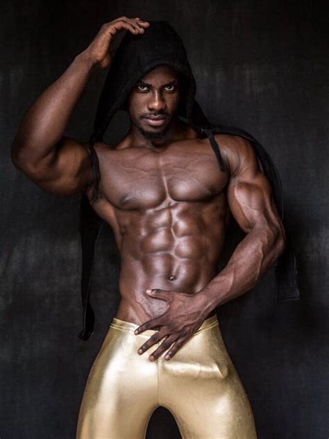 Photo Bulging Men Page 16 Lpsg