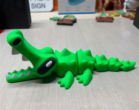 3d Printable Blob Crocodile Articulated Flexi Fidget Toy • Made With Bambu Labs X1 Carbon・cults